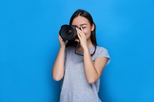 Fotografer: Deskripsi Pekerjaan, Jenis-Jenis, dan Kualifikasi - Glints Blog