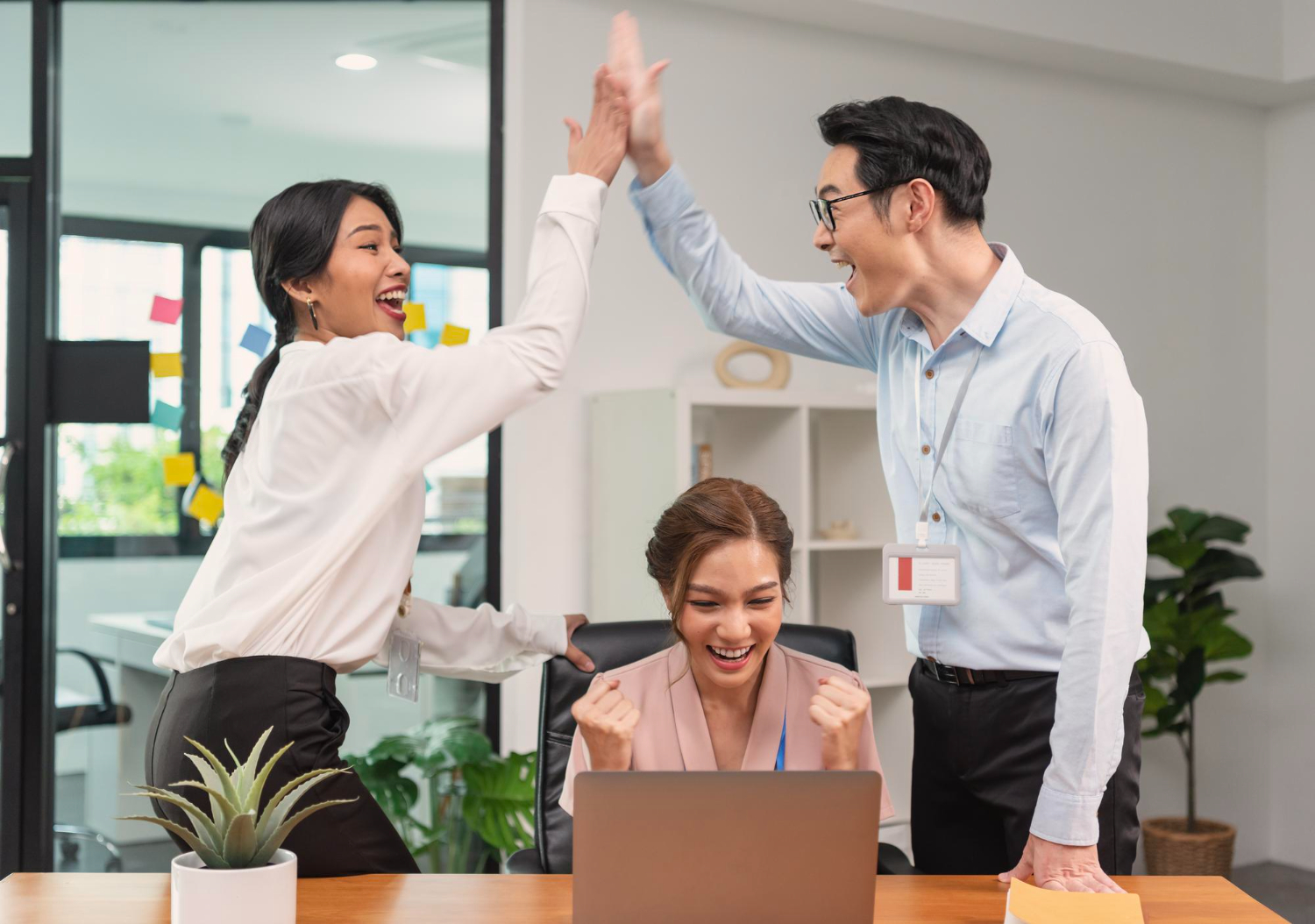 4 Perbedaan Extrinsic dan Intrinsic Motivation plus Penerapannya