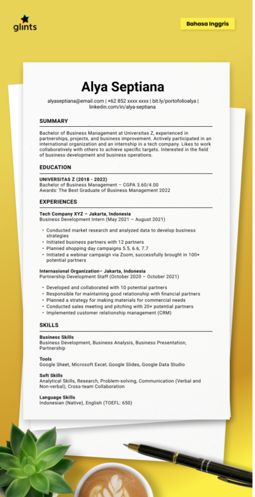 30 Contoh CV Lamaran Kerja dan Template Gratisnya - Glints Blog