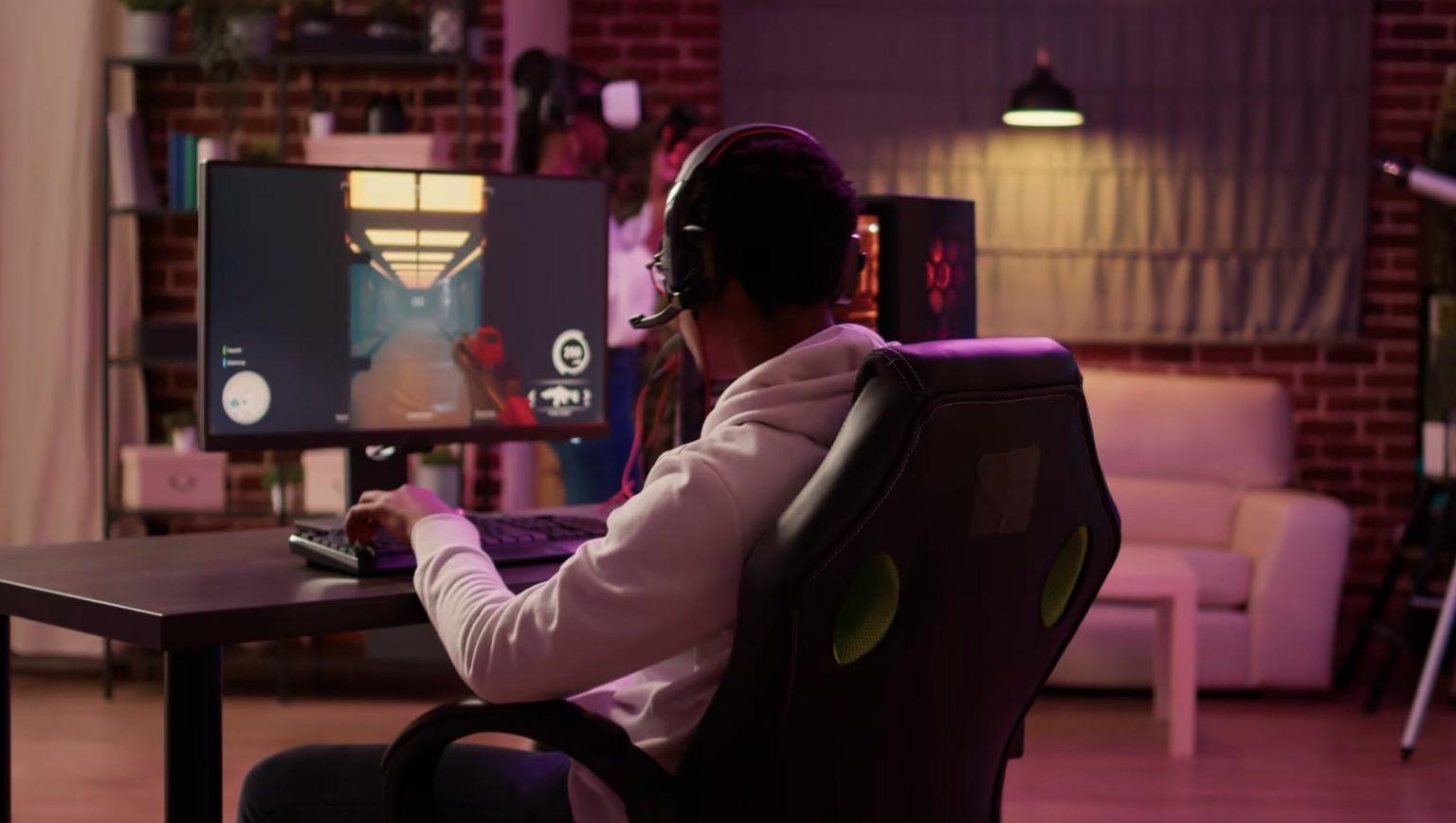 Gamer Là Gì? Làm Game Thủ Có Tương Lai Không? - Glints Vietnam Blog